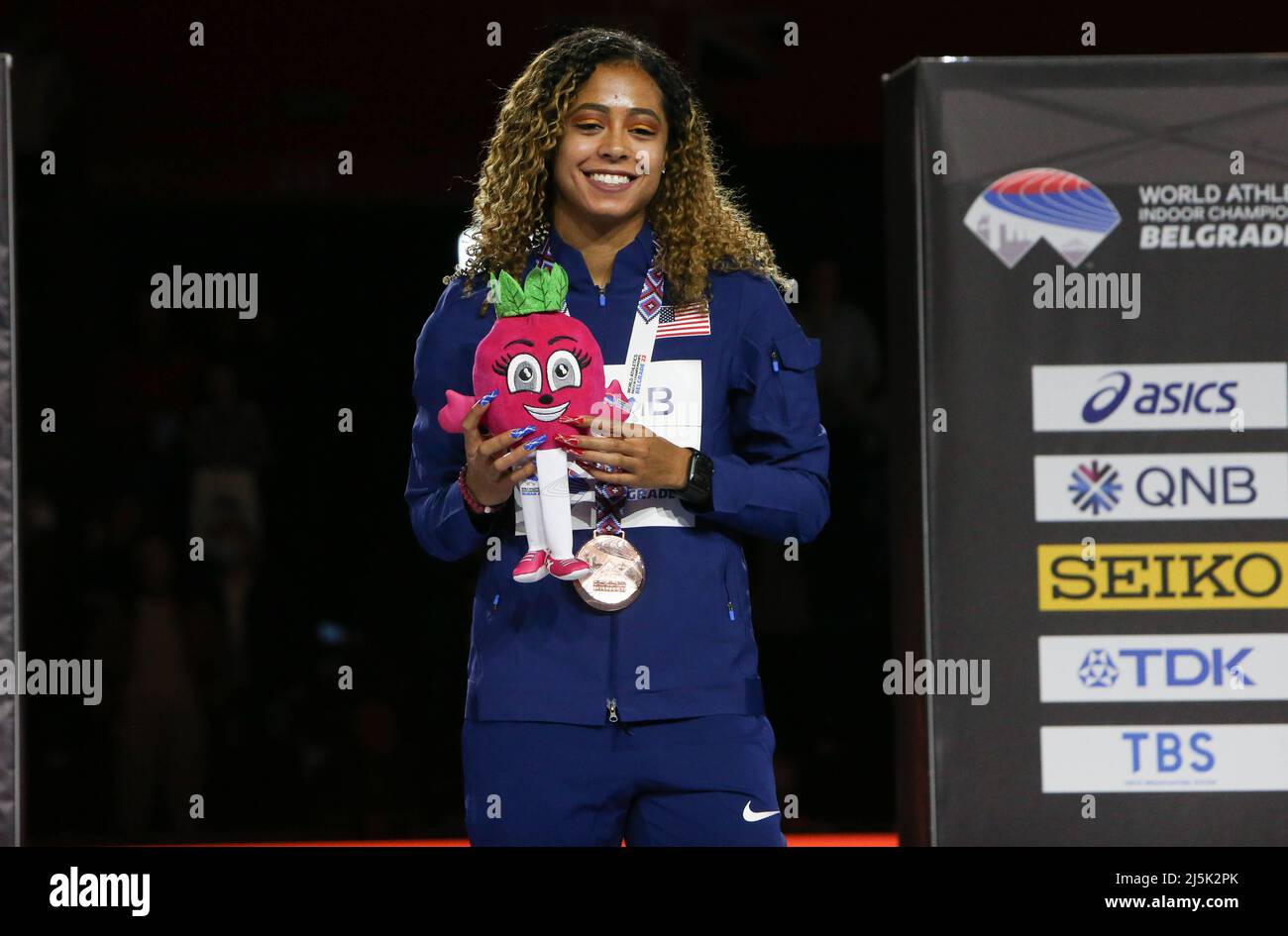 Women 60 m hurdles hi-res stock photography and images - Alamy