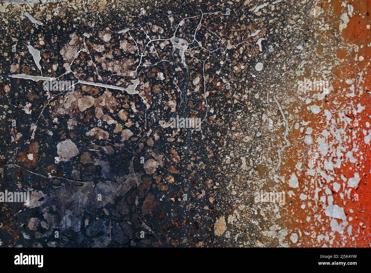 Burnt red metallic surface with peeling paint Stock Photo - Alamy