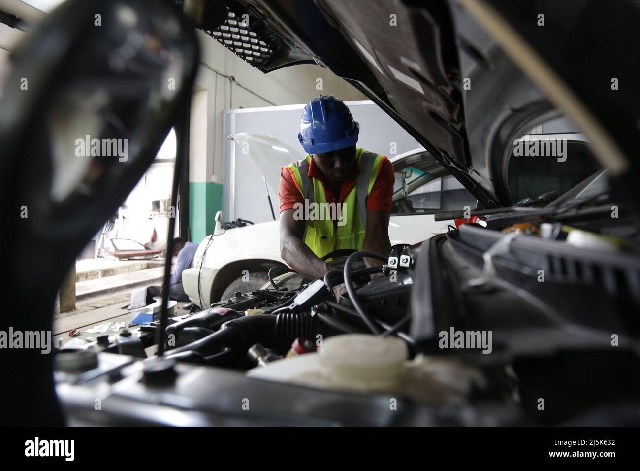 (220424) -- DAR ES SALAAM, April 24, 2022 (Xinhua) -- Dar es Salaam ...