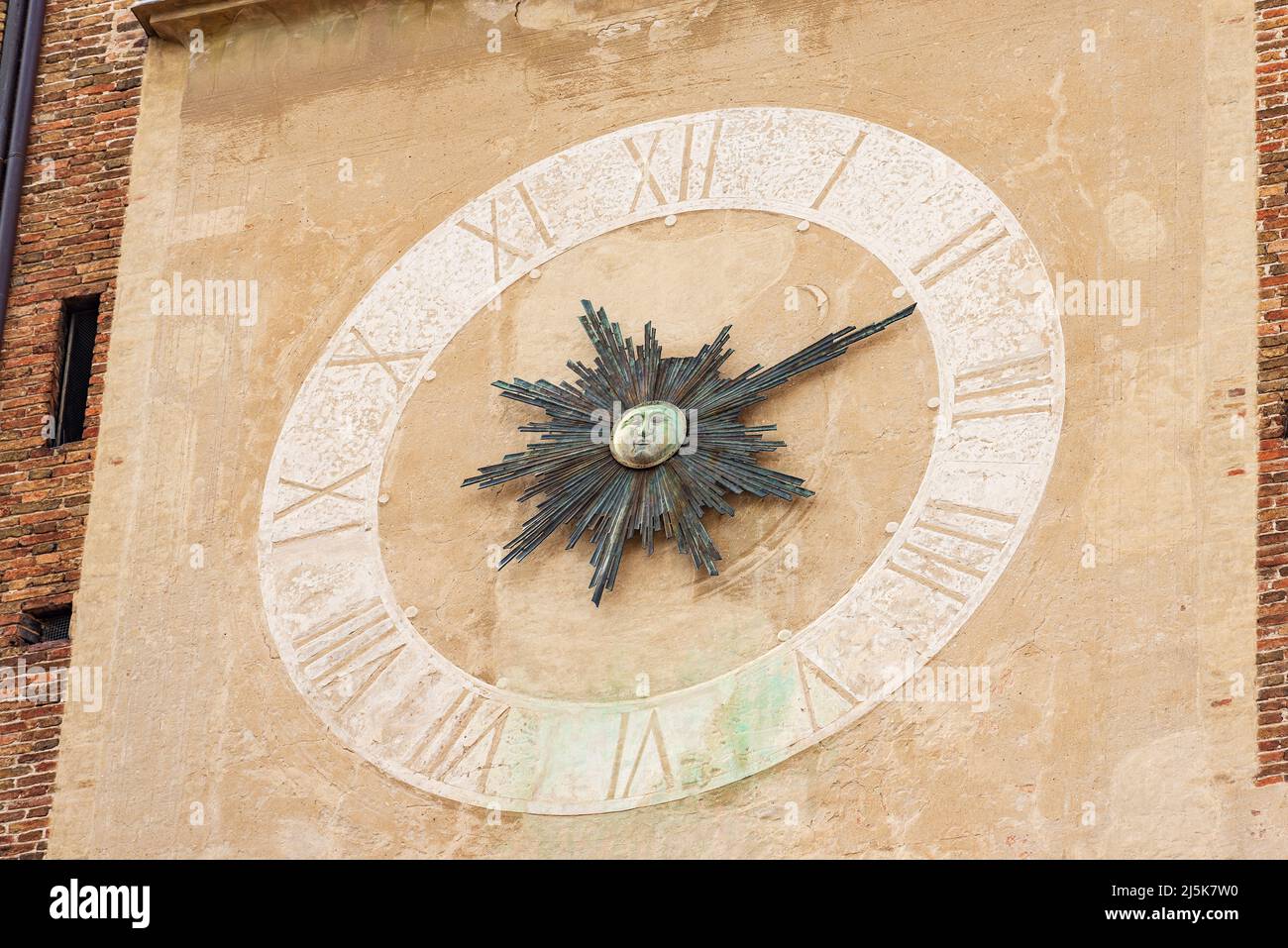Roman numeral clock tower hi-res stock photography and images - Alamy