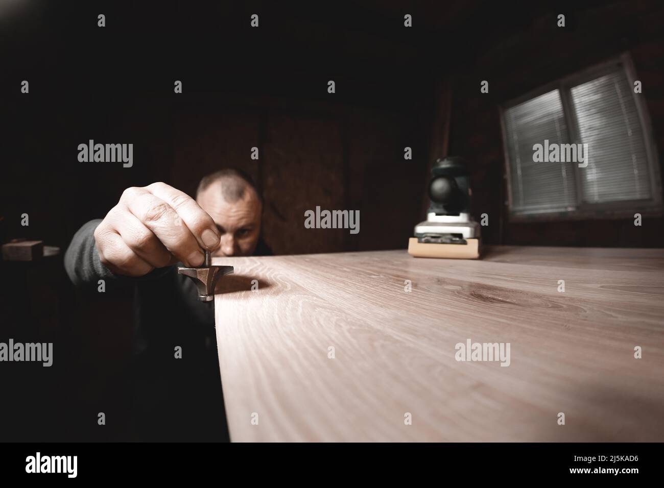 Man carpenter hand craft hi-res stock photography and images - Alamy