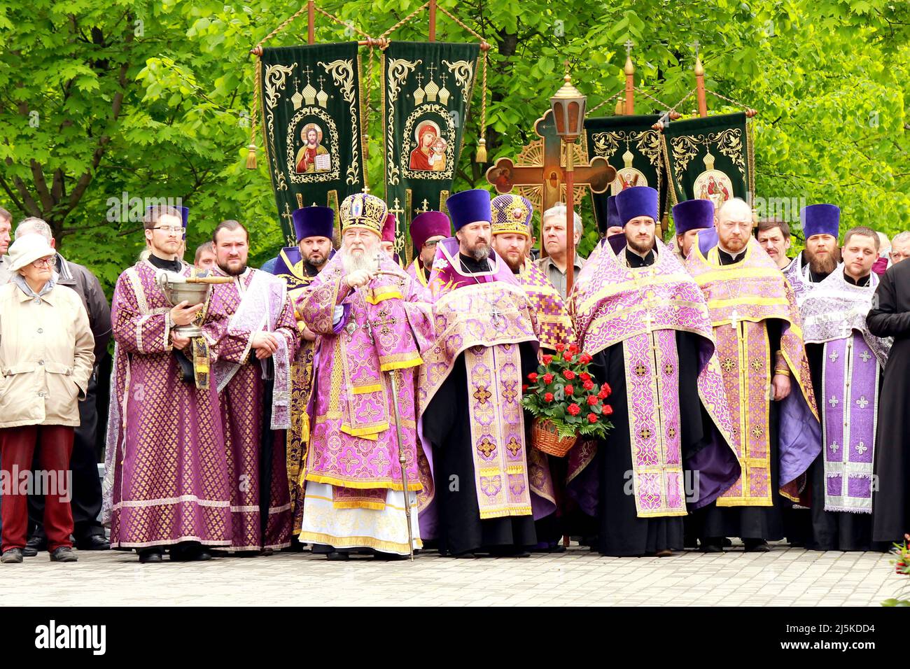 Ceremony service tradition celebration rite hi-res stock photography ...