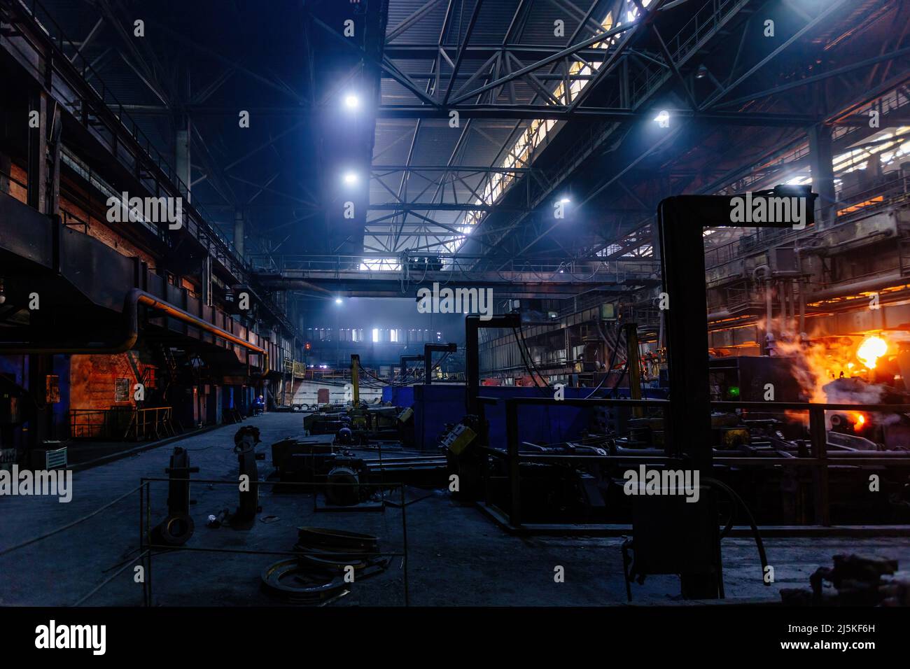 Iron casting foundry hi-res stock photography and images - Alamy Iron casting foundry hi-res stock photography and images - Alamy