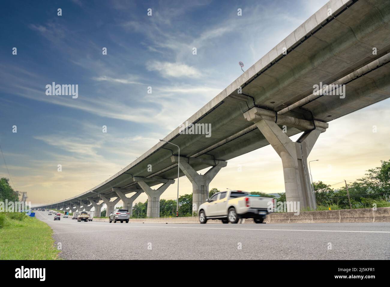 Expressway just completed. road construction Stock Photo - Alamy