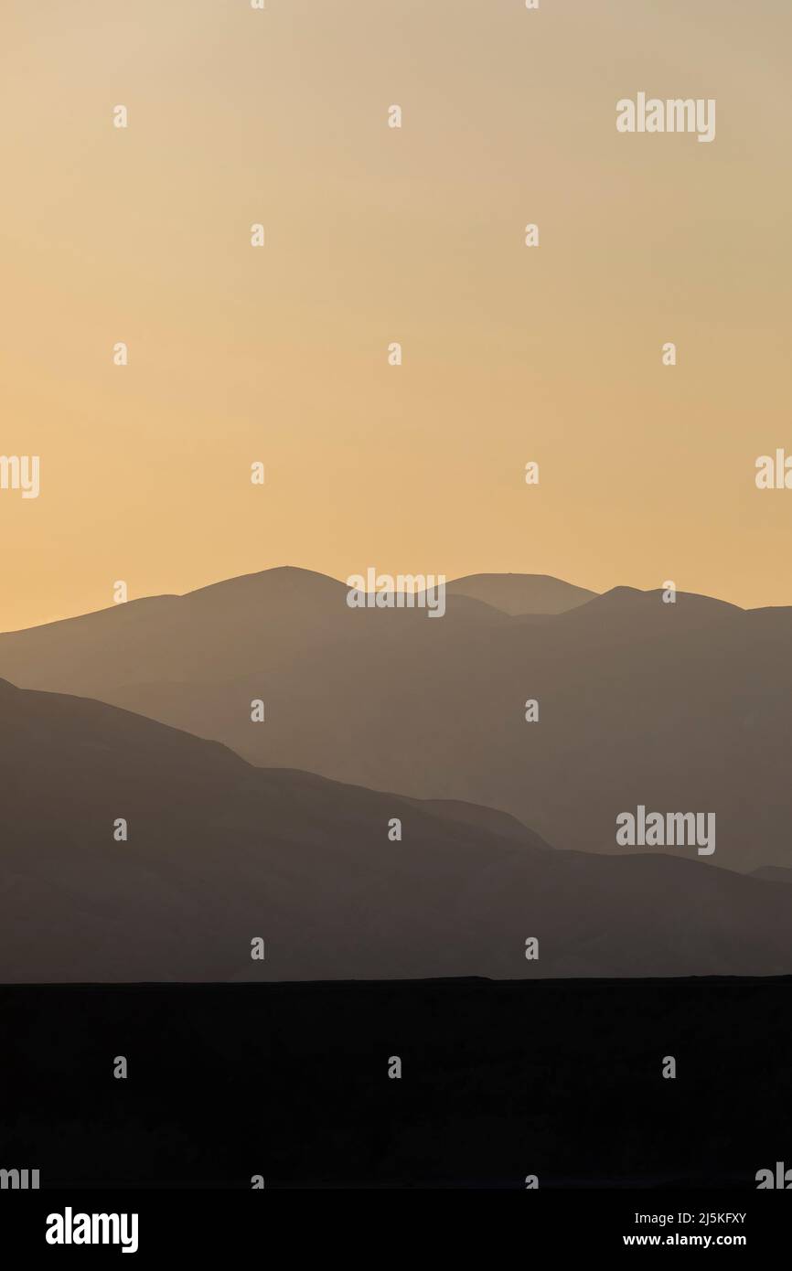 Soft mountains background hi-res stock photography and images - Alamy