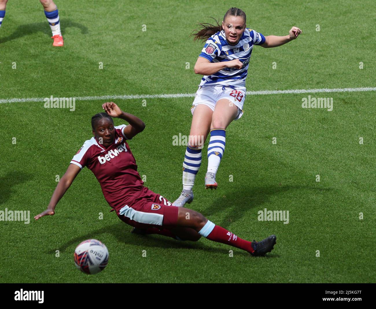 Lily woodham hi-res stock photography and images - Alamy