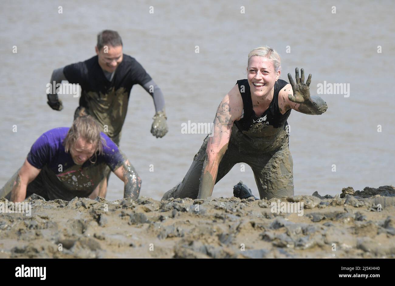 Maldon mud run 2022 hi-res stock photography and images - Alamy