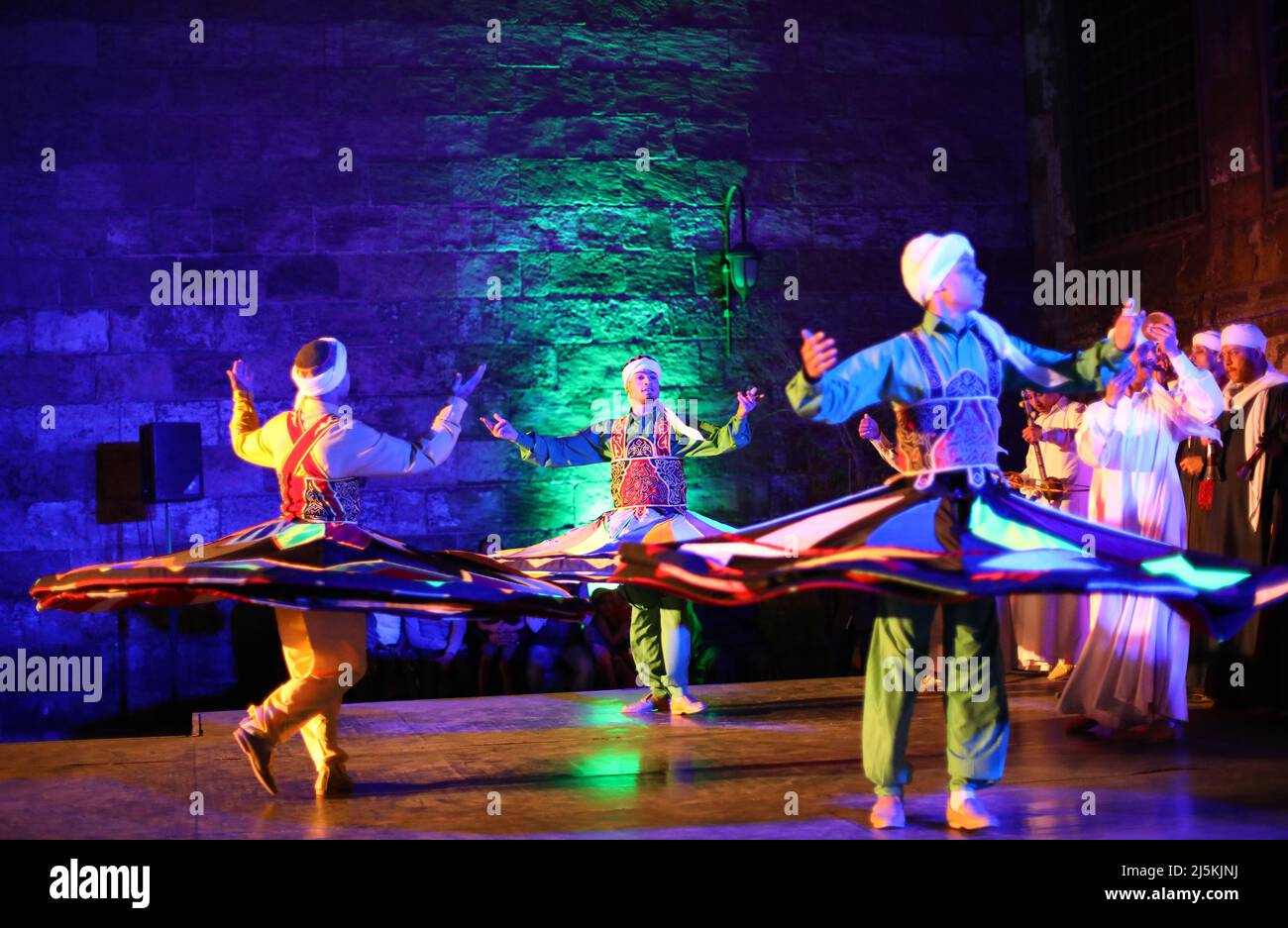 Cairo, Egypt. 23rd Apr, 2022. Dancers perform Tanoura, a traditional ...