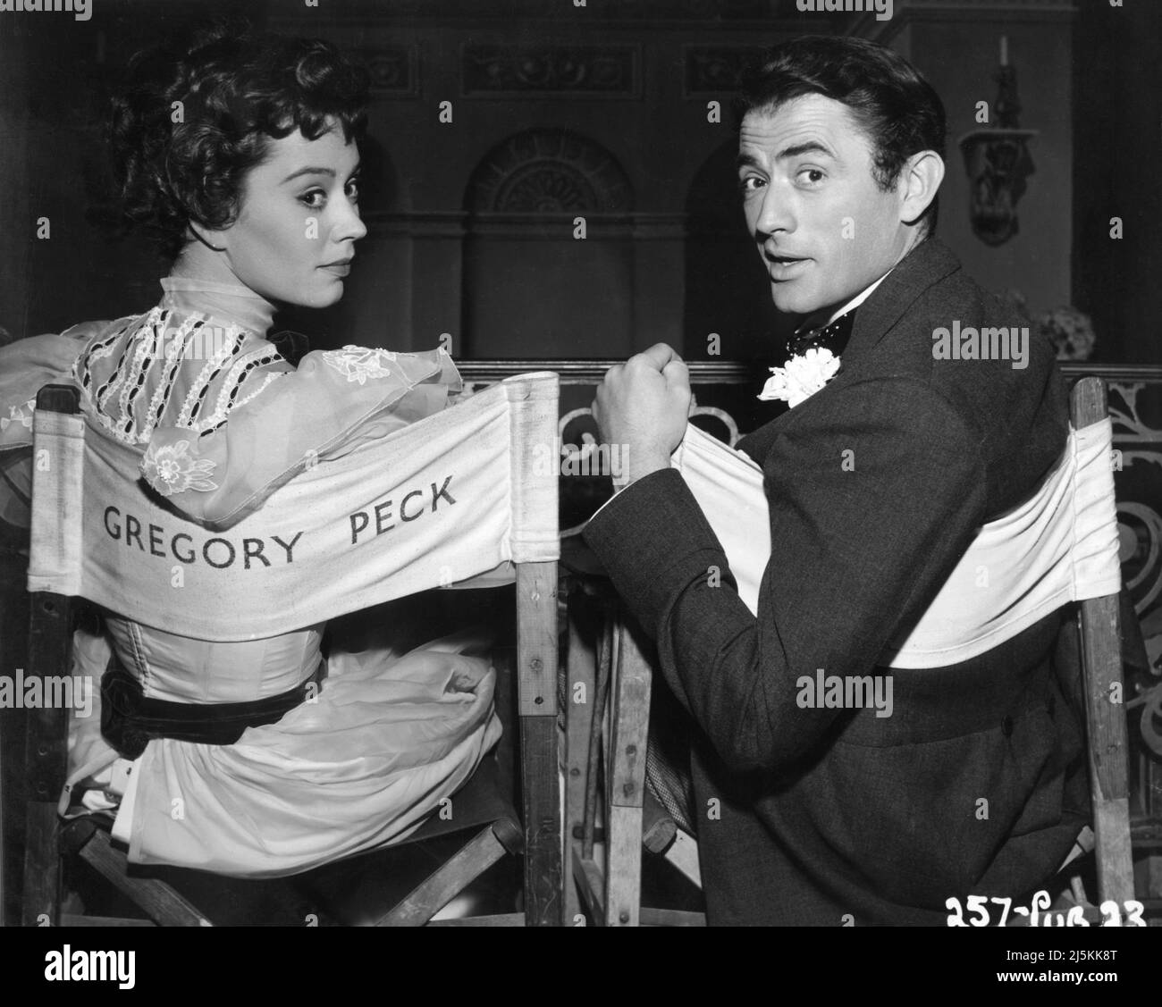 JANE GRIFFITHS and GREGORY PECK on set candid portrait at Pinewood ...
