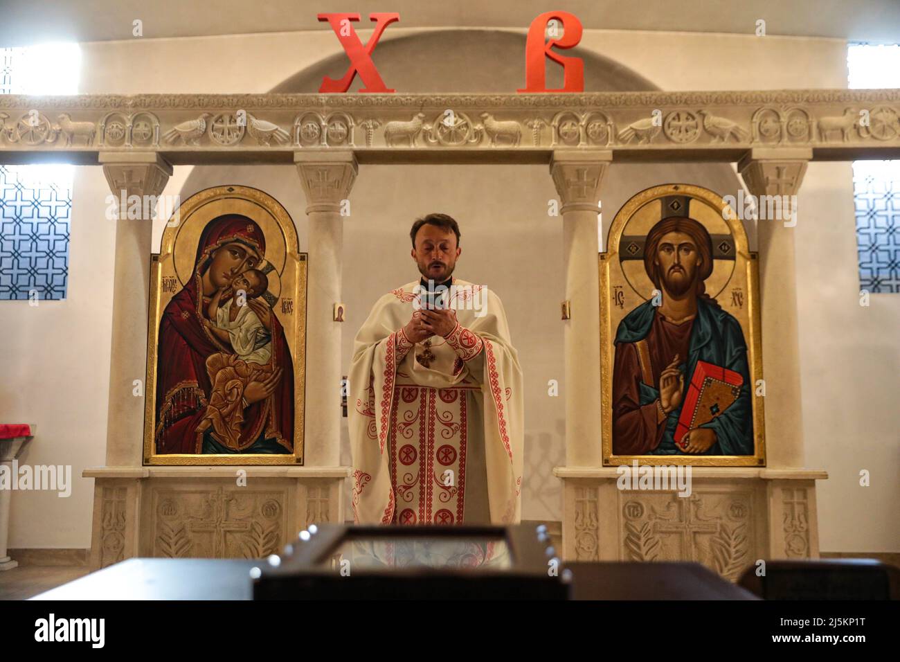 Bucha church hi-res stock photography and images - Alamy
