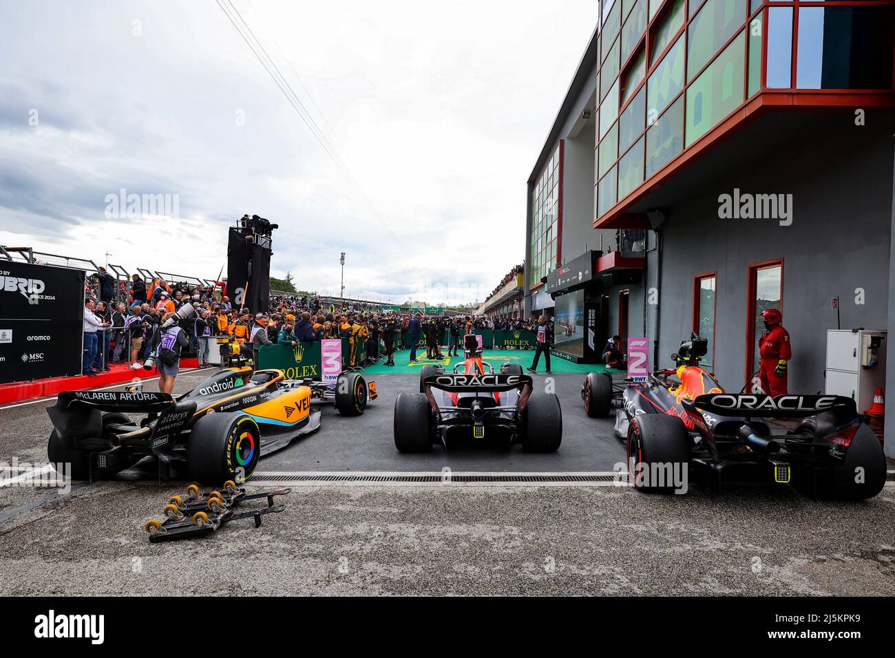 Mclaren team in parc ferme hi-res stock photography and images - Alamy