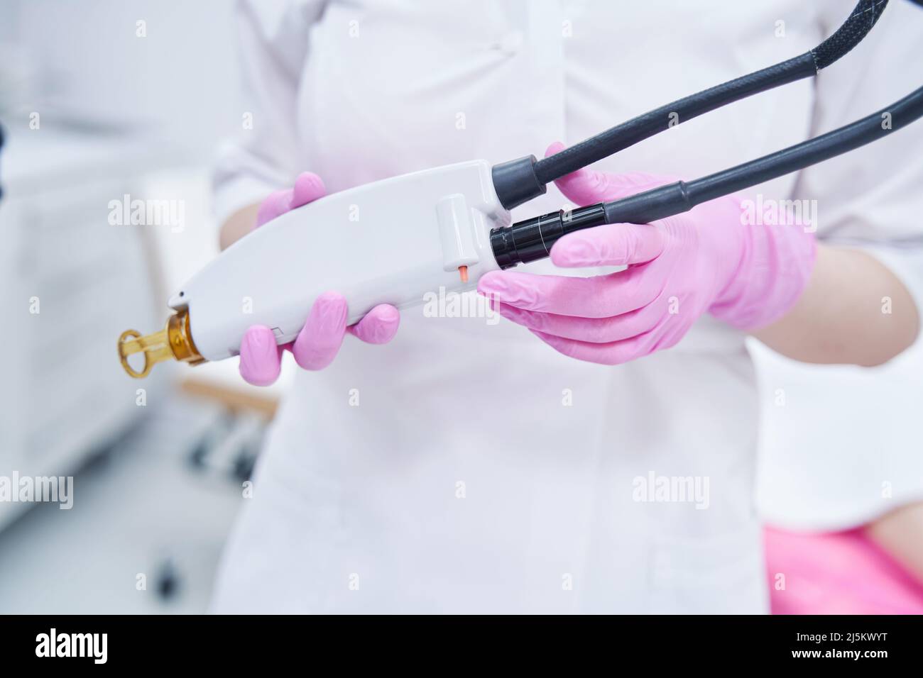 Laser device hi-res stock photography and images - Alamy