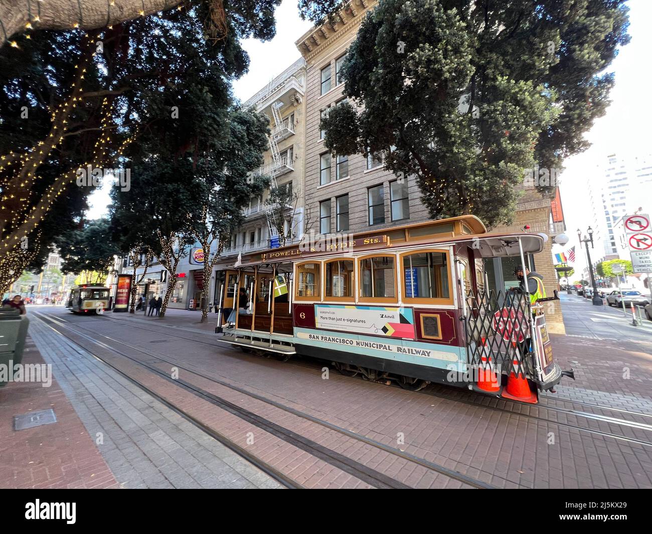 San Francisco, United States. 23rd Apr, 2022. A cable car runs along ...