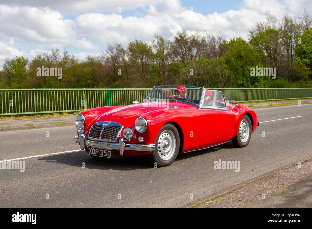 1950s classic automobiles convertible hi-res stock photography and ...