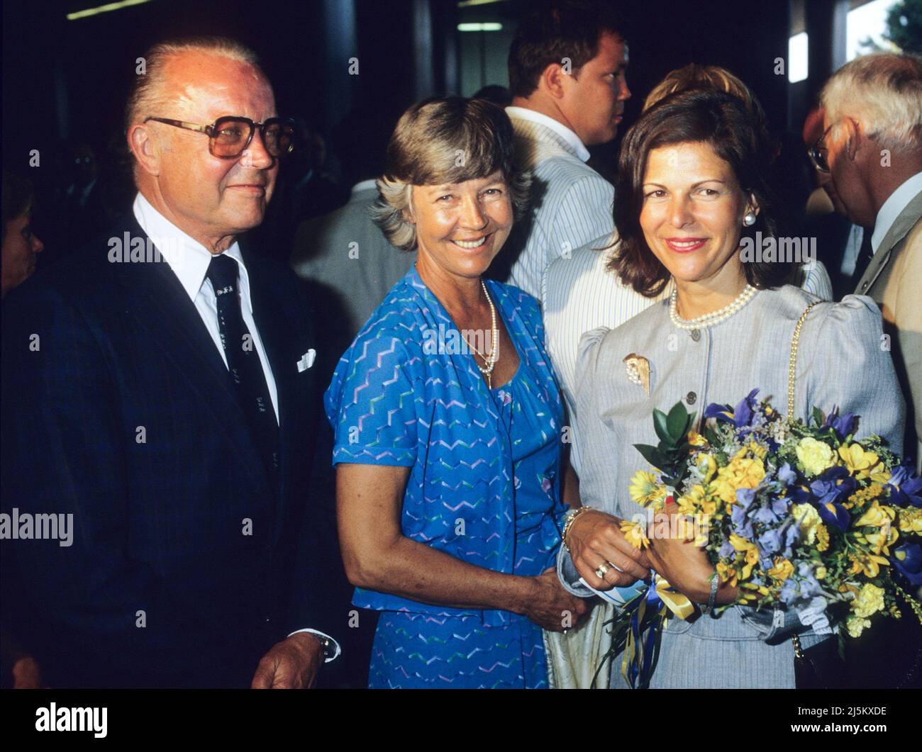 Swedish singer Alice Babs Sjöblom with husband Nils Ivar meet Swedish ...
