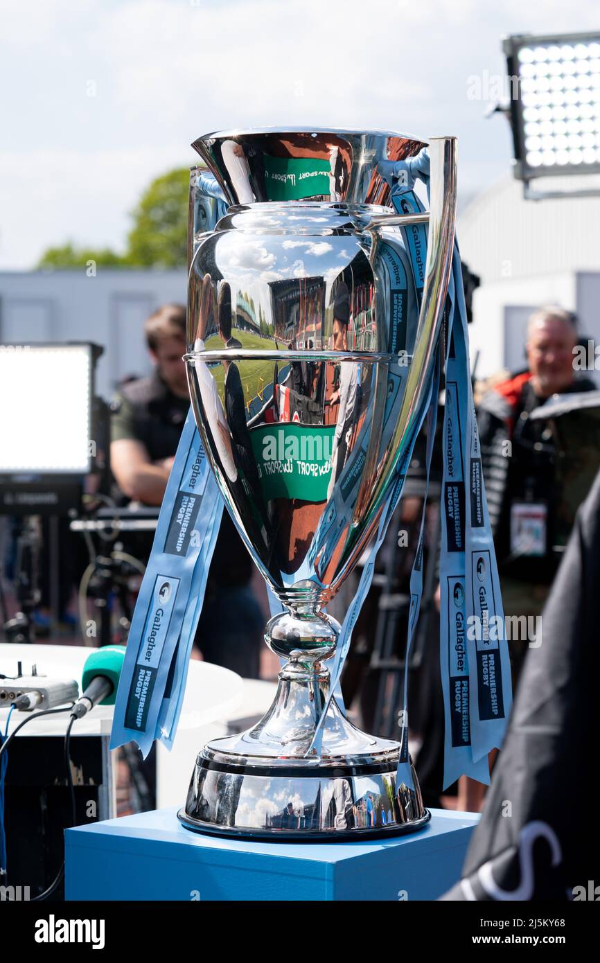 Gallgher premiership trophy hi-res stock photography and images - Alamy