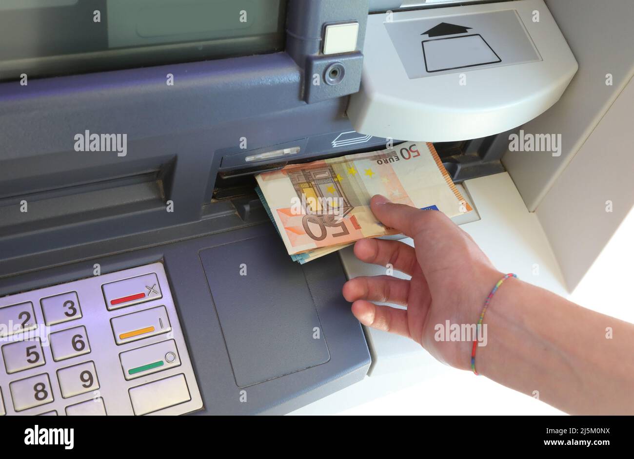 Cashpoint machine italy hi-res stock photography and images - Alamy