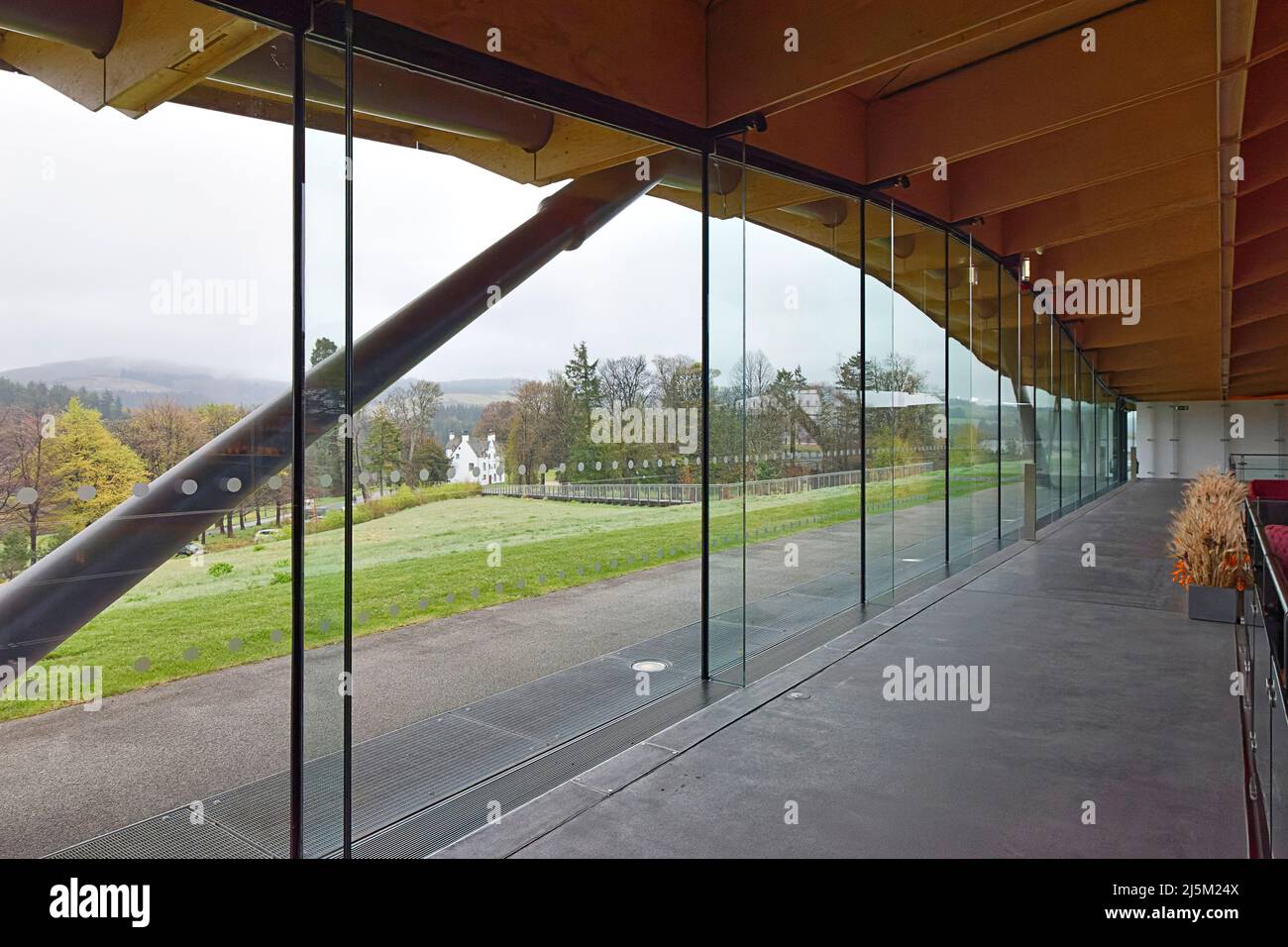 MACALLAN WHISKY DISTILLERY INTERIOR CRAIGELLACHIE SCOTLAND VIEW TO THE ...