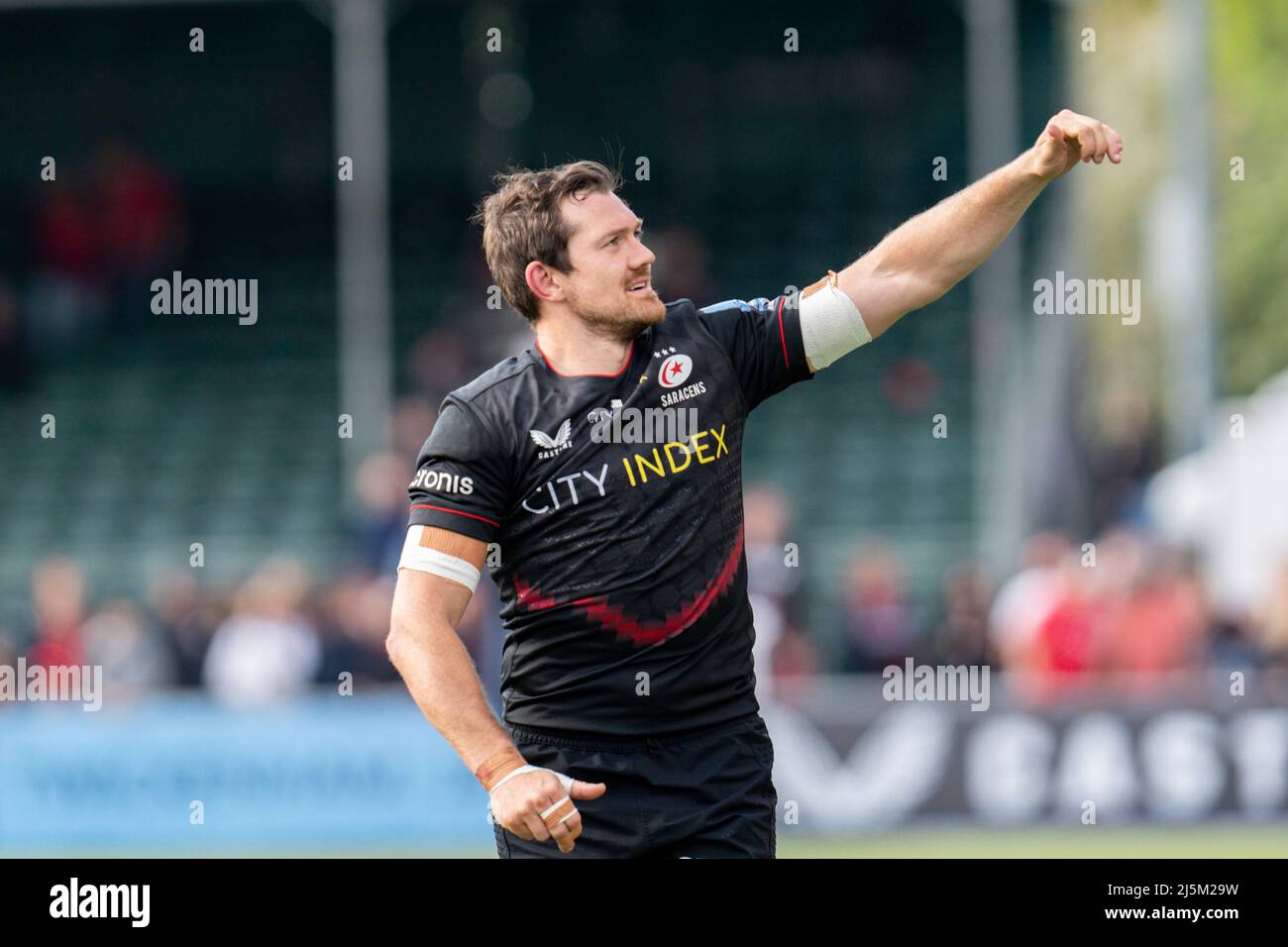 London, UK. 24th Apr, 2022. Alex Goode #15 of Saracens celebrates with ...