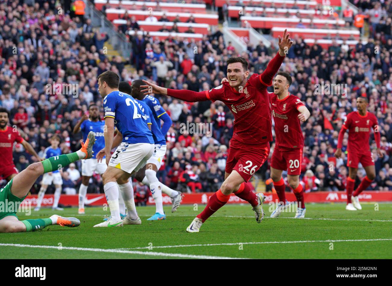 Andrew robertson everton anfield hi-res stock photography and images ...