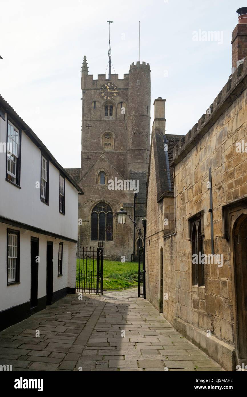 Devizes is a wiltshire Market Town. St John's Court leading to St John ...