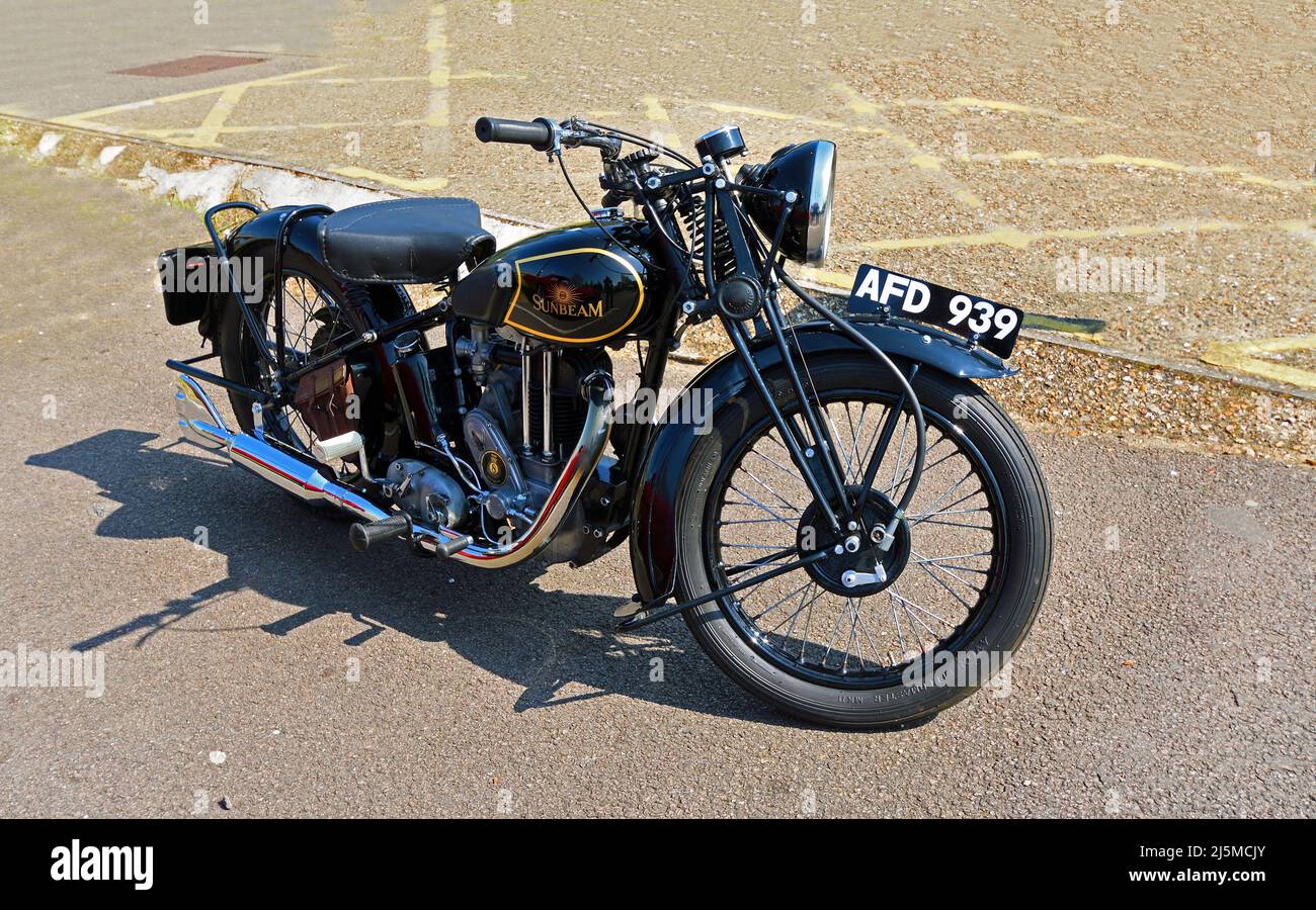 Vintage sunbeam hi-res stock photography and images - Alamy