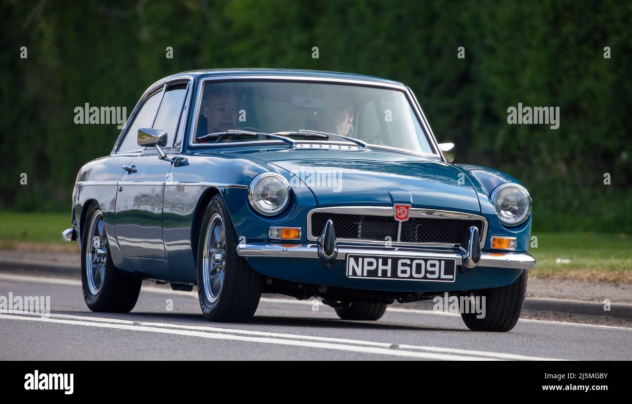 Mgb race hi-res stock photography and images - Alamy
