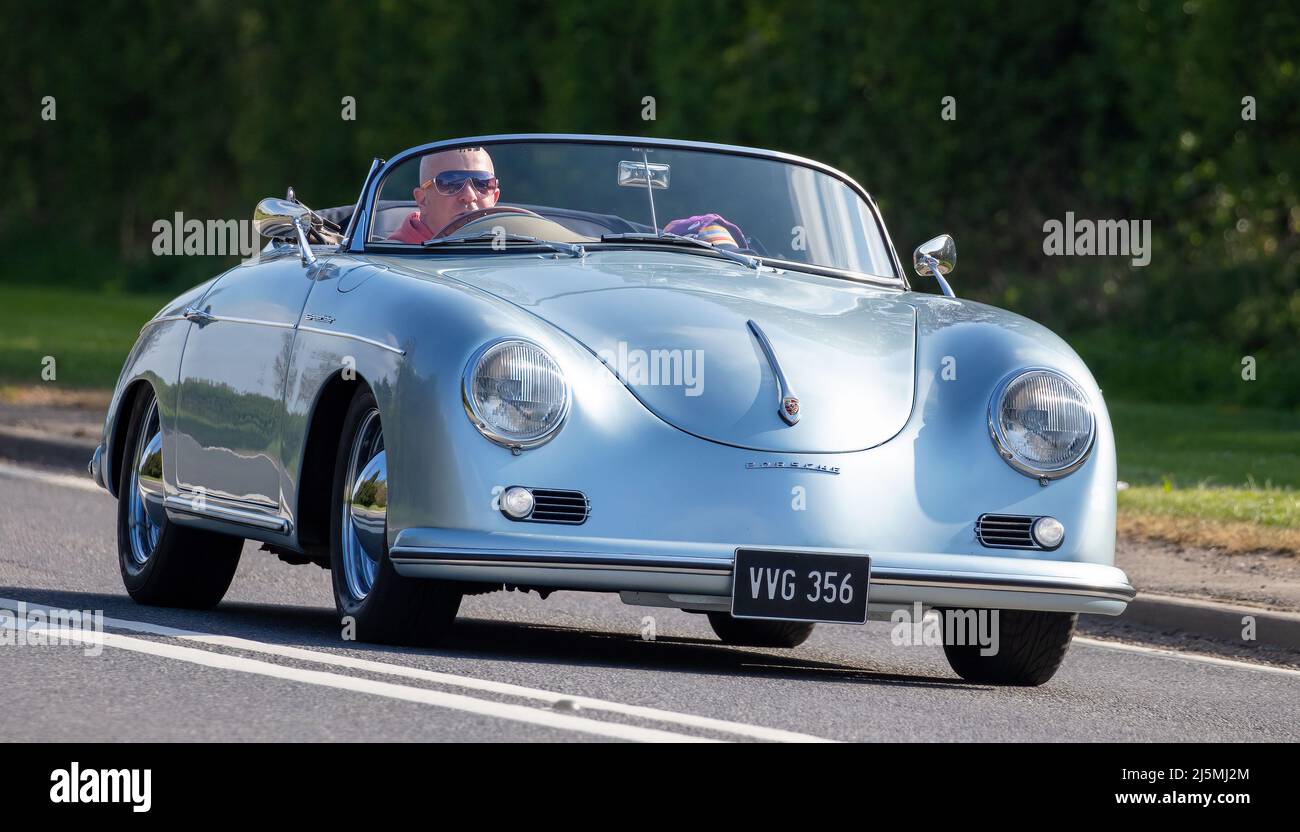 Speedster race car hi-res stock photography and images - Alamy