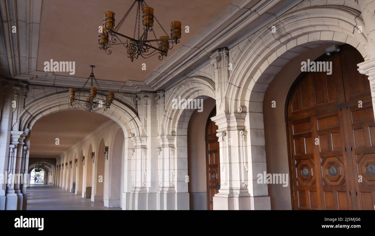 Spanish colonial revival architecture, Balboa Park, San Diego ...
