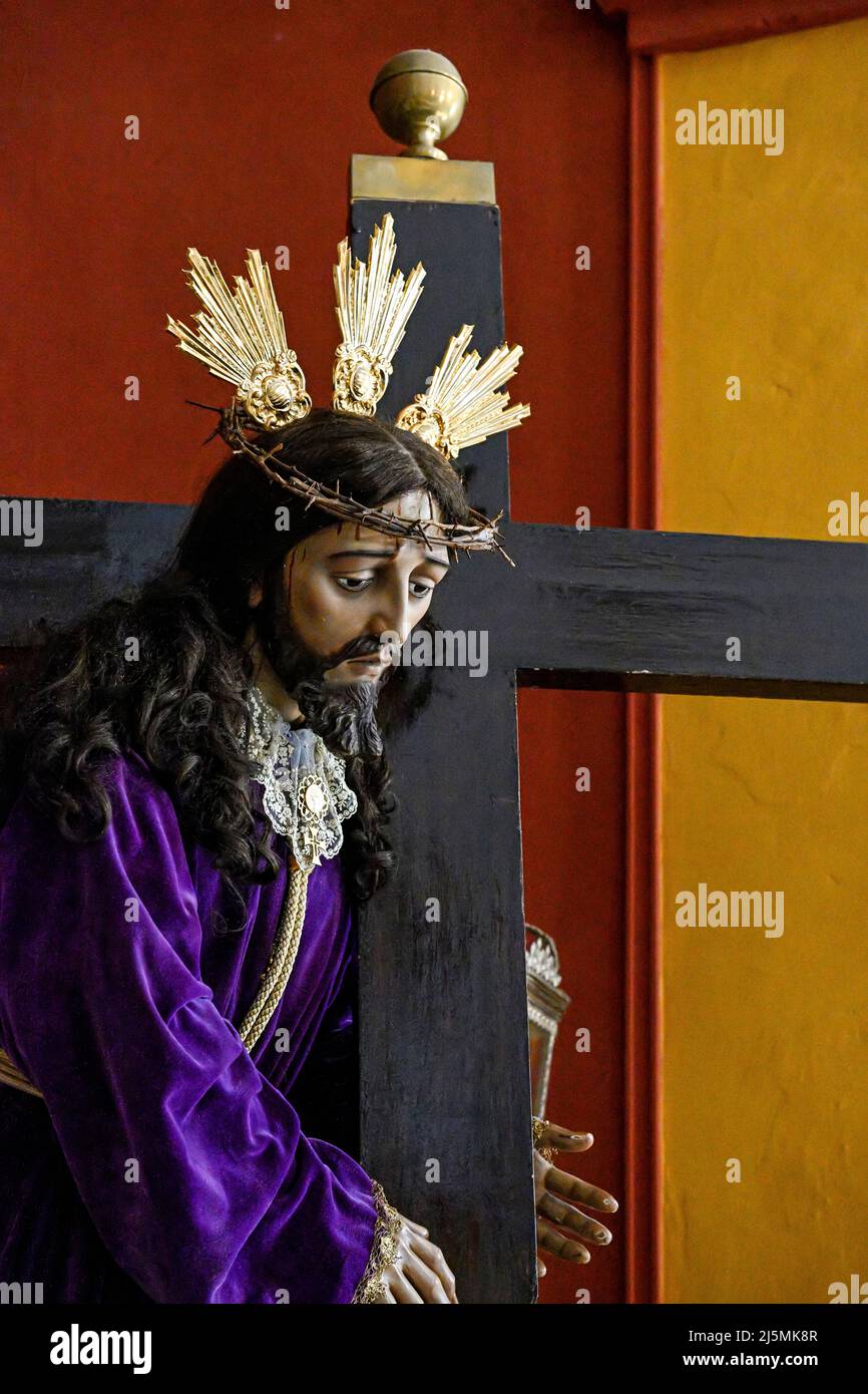 Captive statue of the Nazarene carrying the cross Stock Photo - Alamy