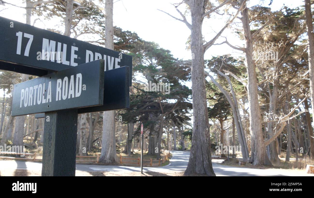 Scenic 17-mile drive wooden road sign, Monterey peninsula, Big Sur ...