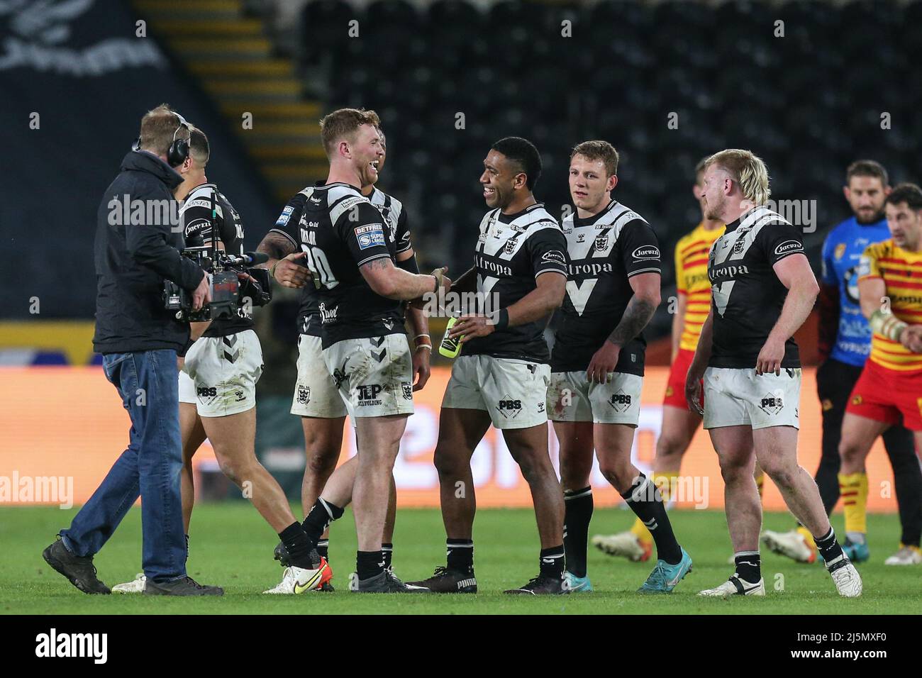 Hull FC players celebrate after the final whistle Stock Photo - Alamy