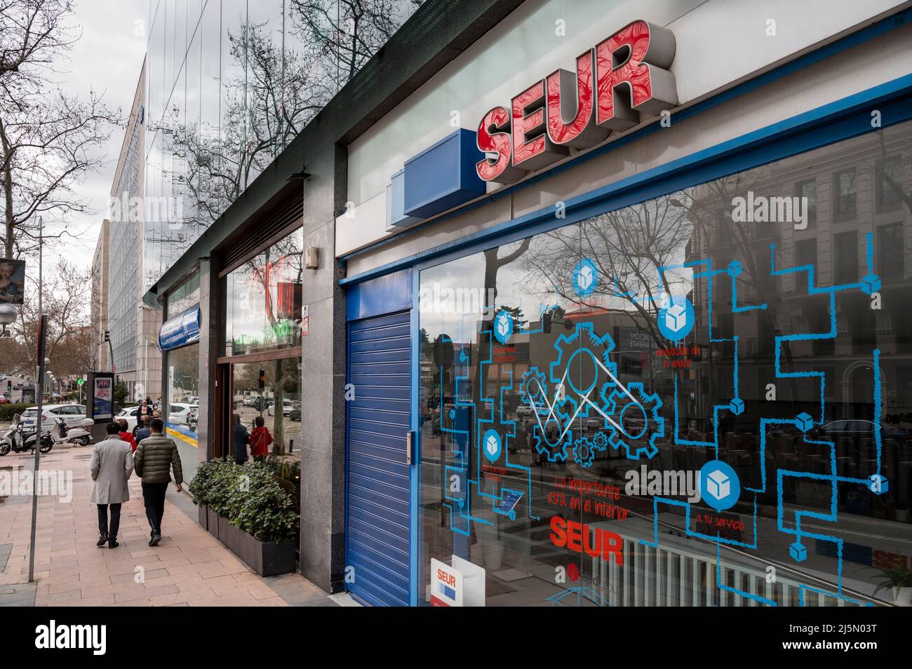 Seur hi-res stock photography and images - Alamy