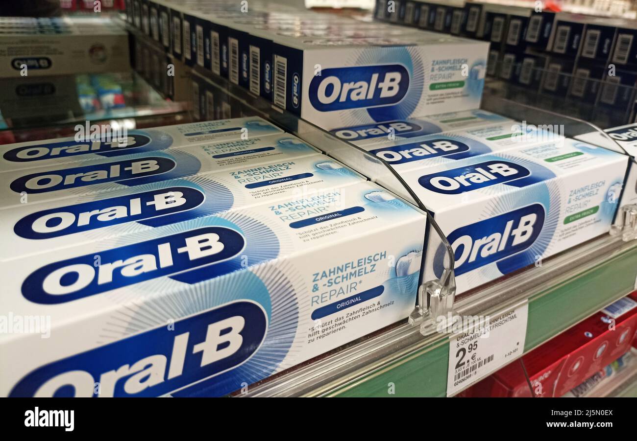 Oral b logo hi-res stock photography and images - Alamy