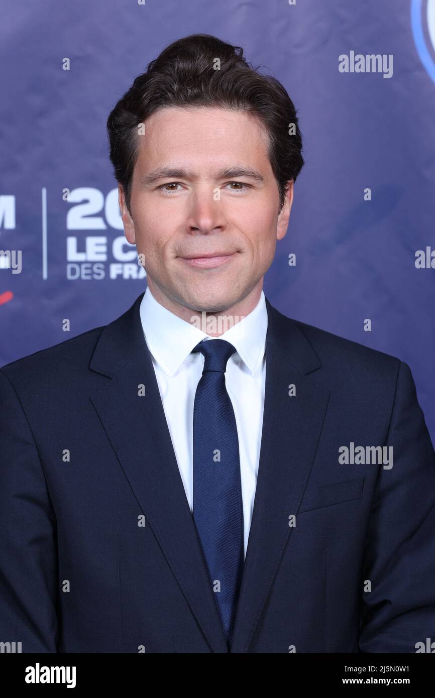 Exclusive - Geoffroy Didier attends ‘2022 Le Choix des Francais’ TV ...