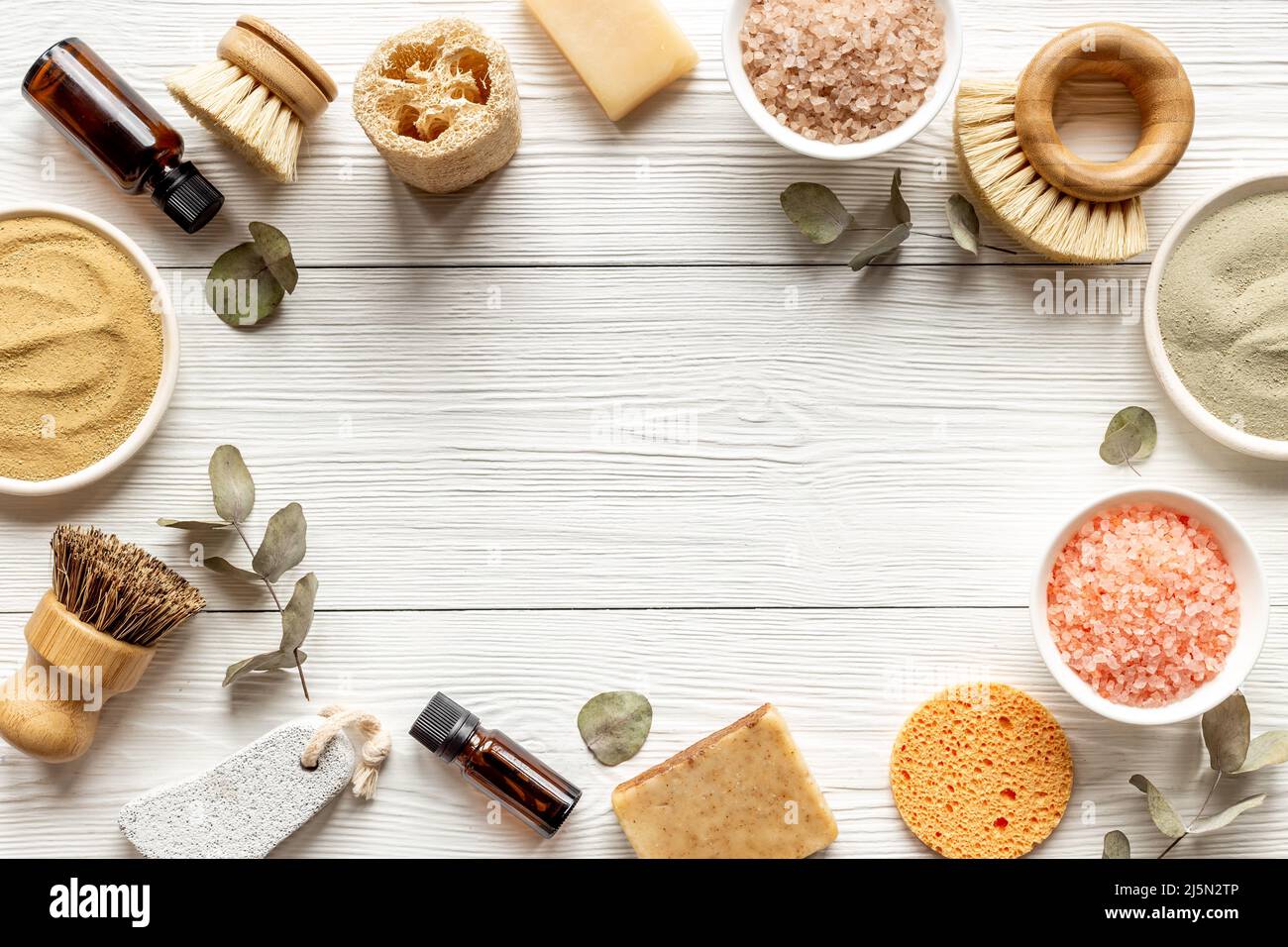 Spa frame cosmetic products hi-res stock photography and images - Alamy