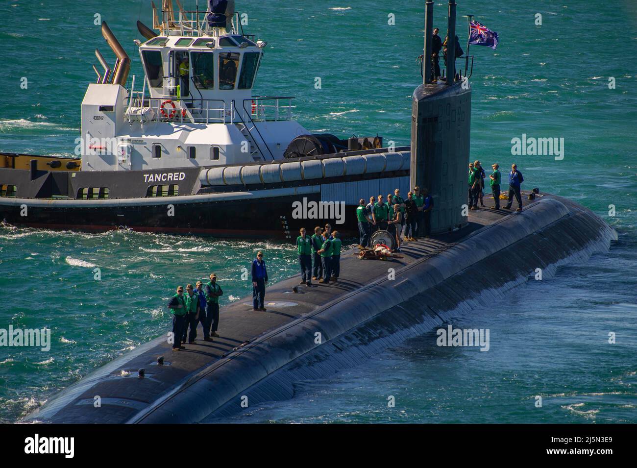 PERTH, Australia (April 23, 2022) The Los Angeles-class fast-attack ...