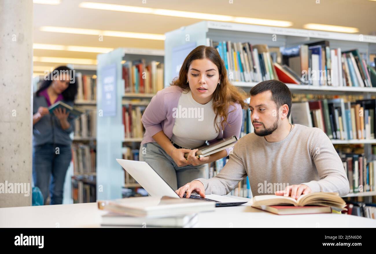 Professional library work hi-res stock photography and images - Alamy