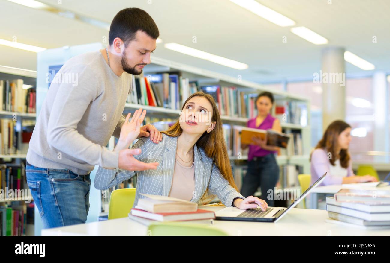 Woman rejects man hi-res stock photography and images - Alamy