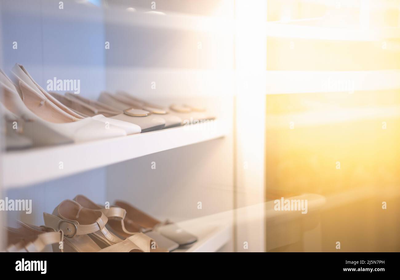Shoes put on the shelf for convenience to choosing at the shoe store ...