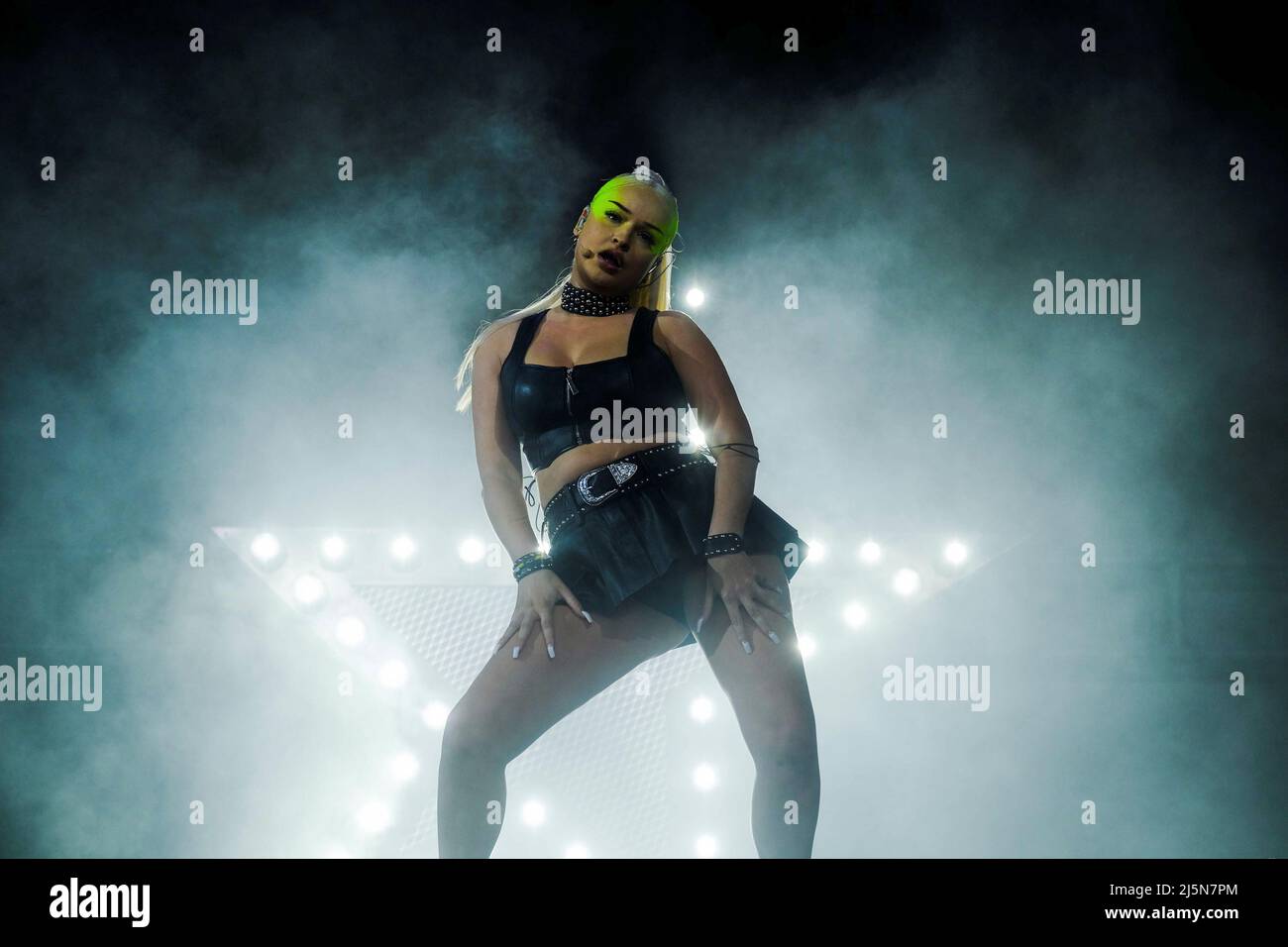 Kim petras 2022 hi-res stock photography and images - Alamy