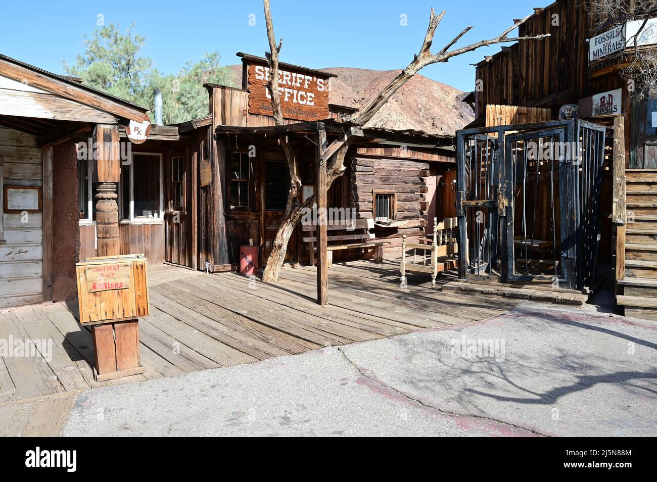 Calico an old silver mining town in California Stock Photo - Alamy