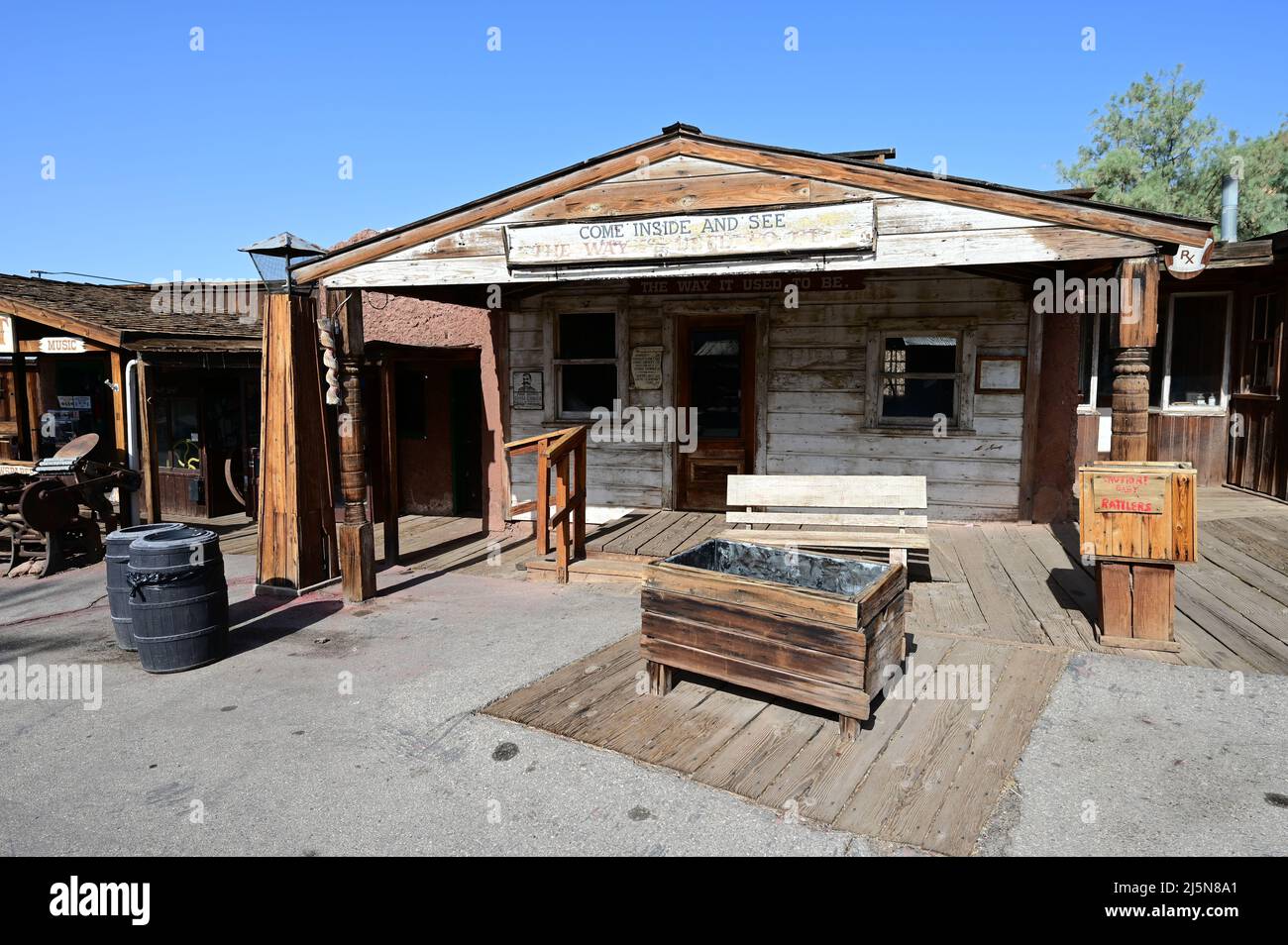 Calico an old silver mining town in California Stock Photo - Alamy