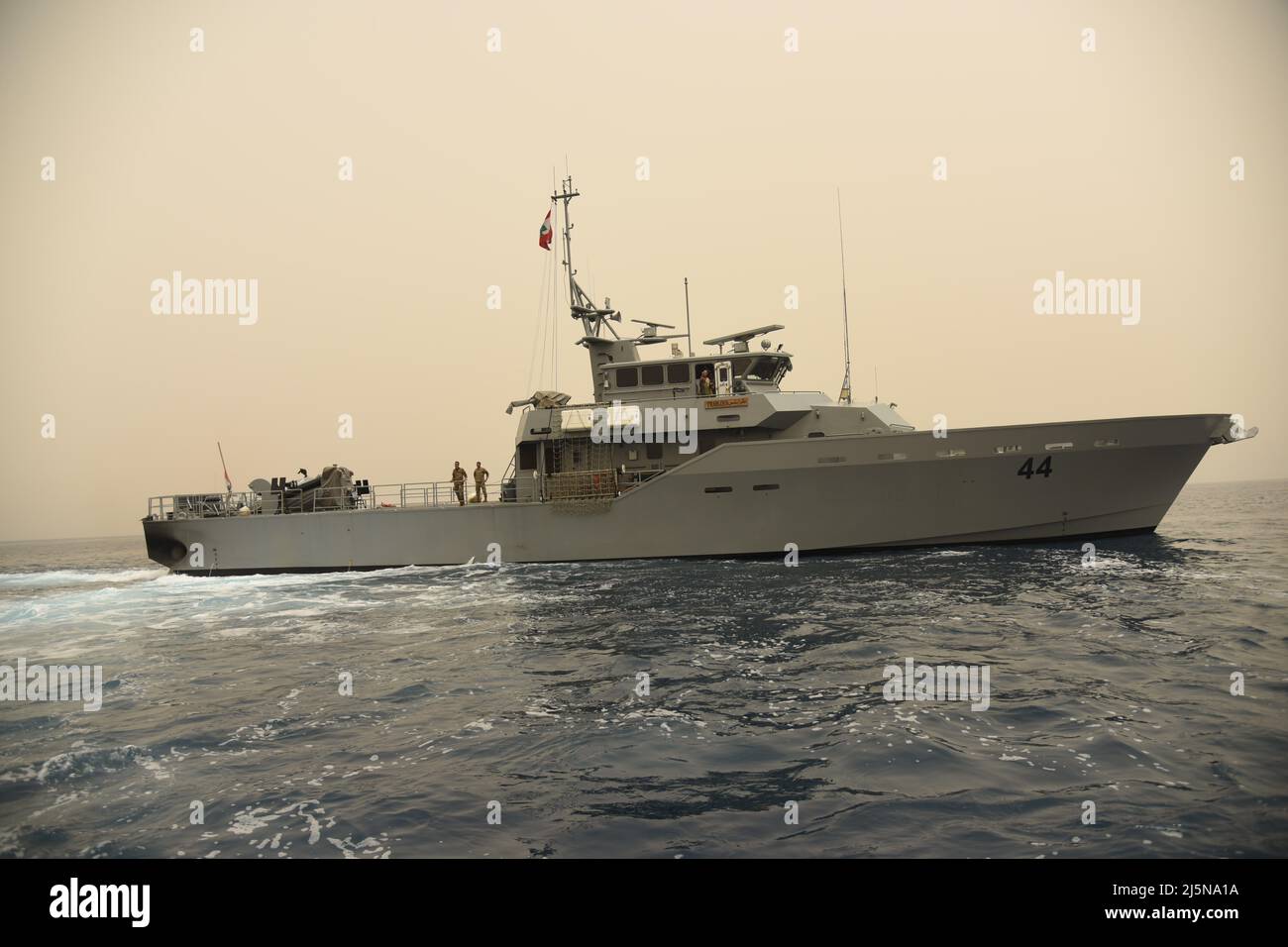 Tripoli, Lebanon. 24th Apr, 2022. A ship of the Lebanese army helps ...