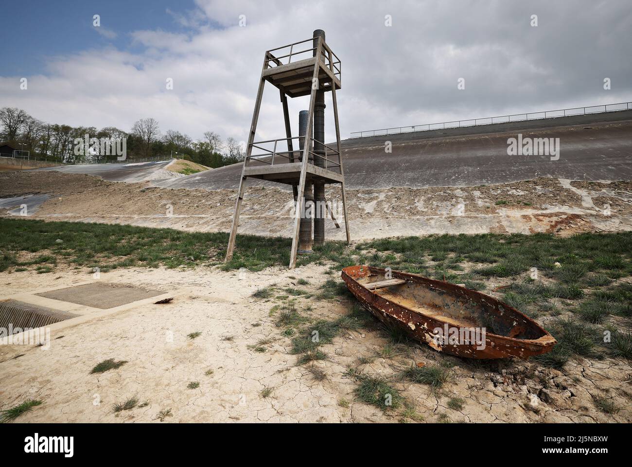 Oliver dam hi-res stock photography and images - Alamy