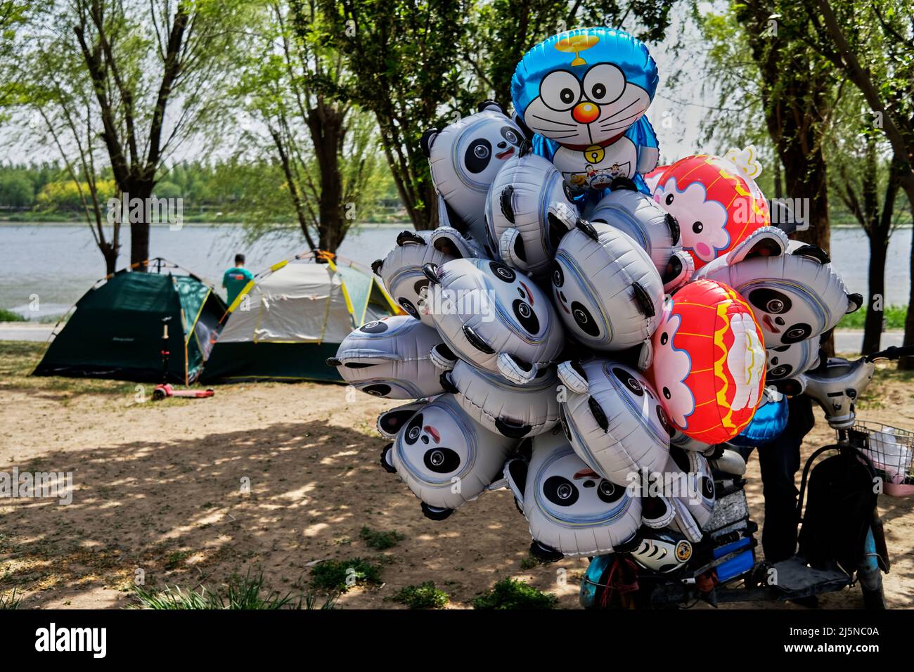 Chinese families camp outdoors to enjoy the weekends Stock Photo - Alamy
