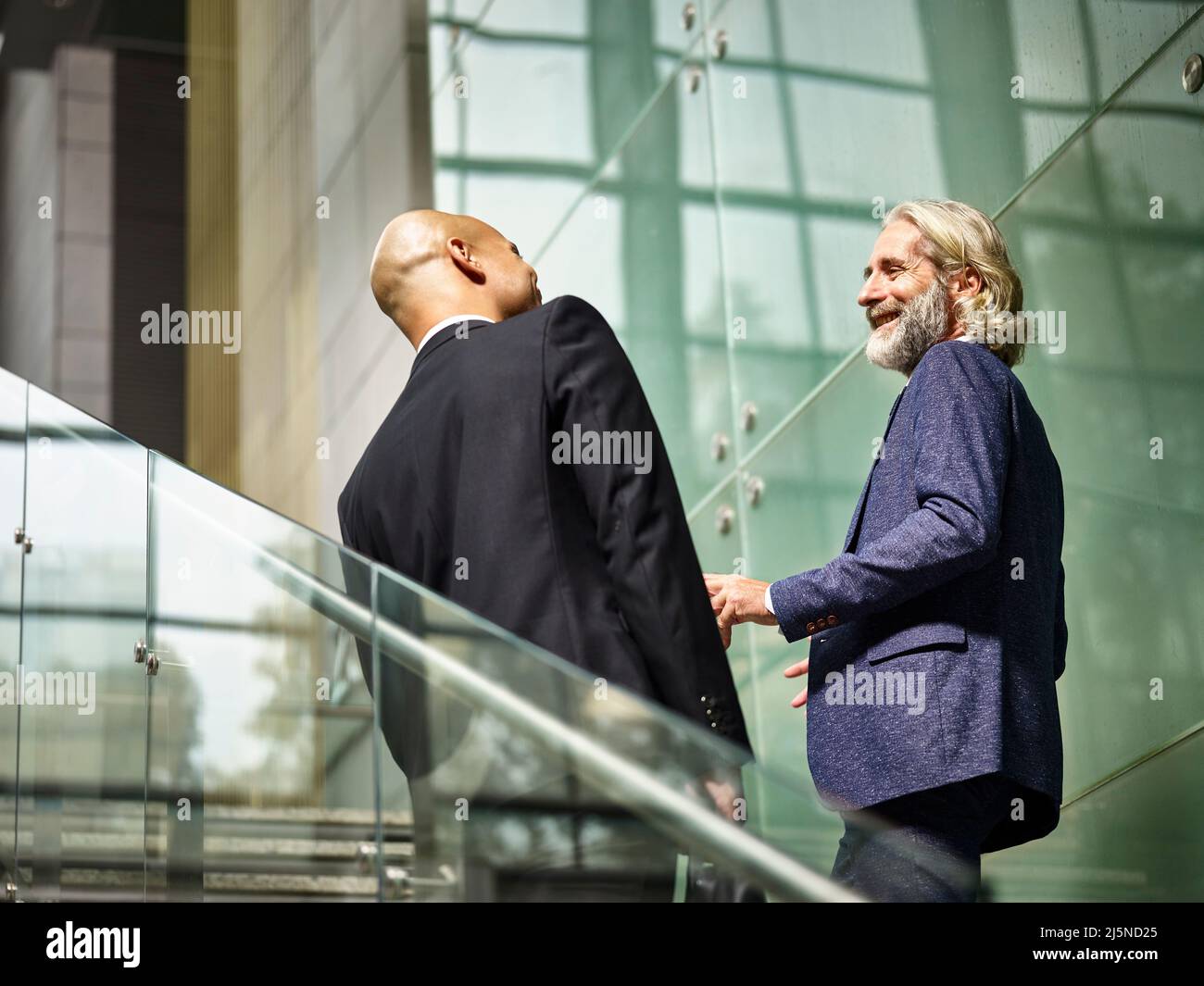 Caucasian man chatting african american hi-res stock photography and ...