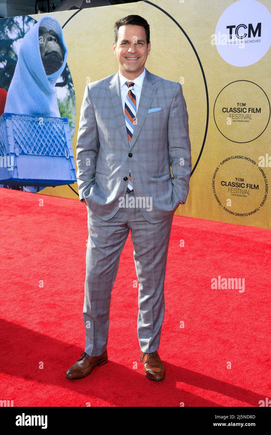 April 21, 2022, Los Angeles, CA, USA: LOS ANGELES - APR 21: Dave Karger ...