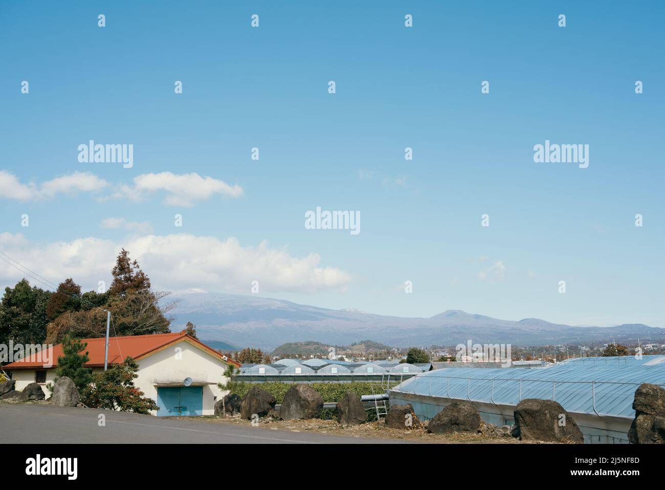 Countryside village and Hallasan Mountain, Jeju Olle Trail in Jeju ...
