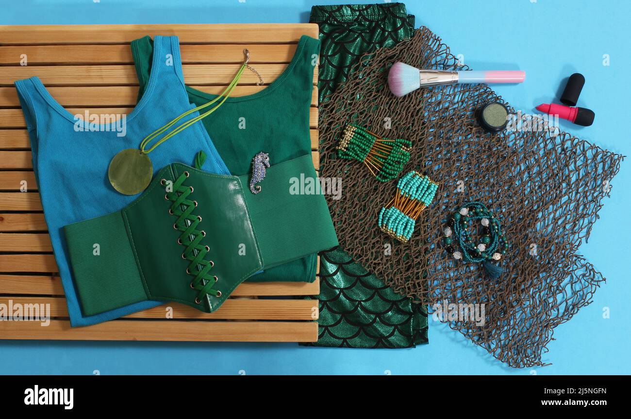 Seahorse fishing net hi-res stock photography and images - Alamy